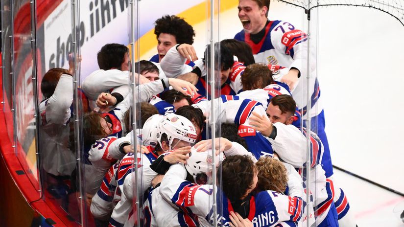 USA sa dočkali a získali majstrovský titul. Švajčiarov skolili v ...