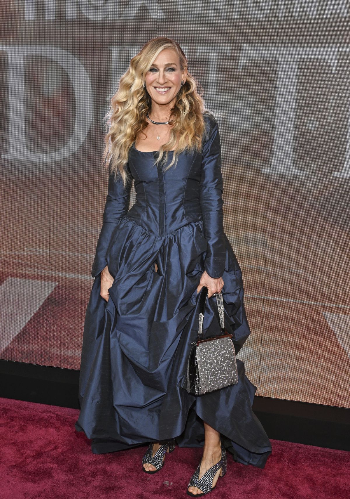 Módna ikona Sarah Jessica Parker (60) sa nebojí ukázať svoju prirodzenú ...