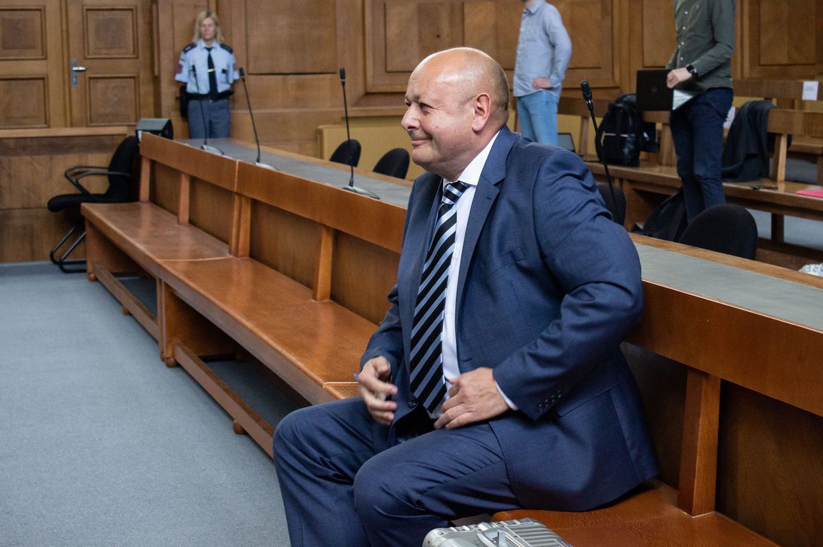 Čapí hnízdo bolo závislé od Agrofertu, tvrdil na súde znalec a Babiš ...