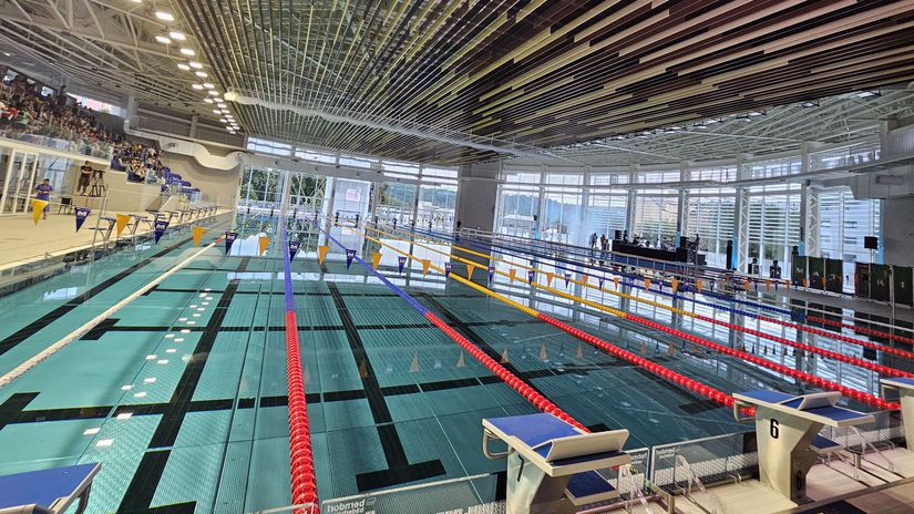 V Košiciach otvorili najmodernejšiu plaváreň. Olympijské centrum ...