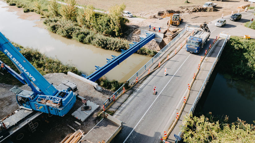 Obnova čaká dôležitý most pri Veľkých Úľanoch, už vzniká dočasné ...