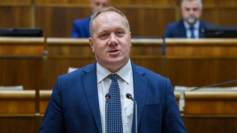 Ďalší odchod od Matoviča. Vašečka odchádza z poslaneckého klubu hnutia ...