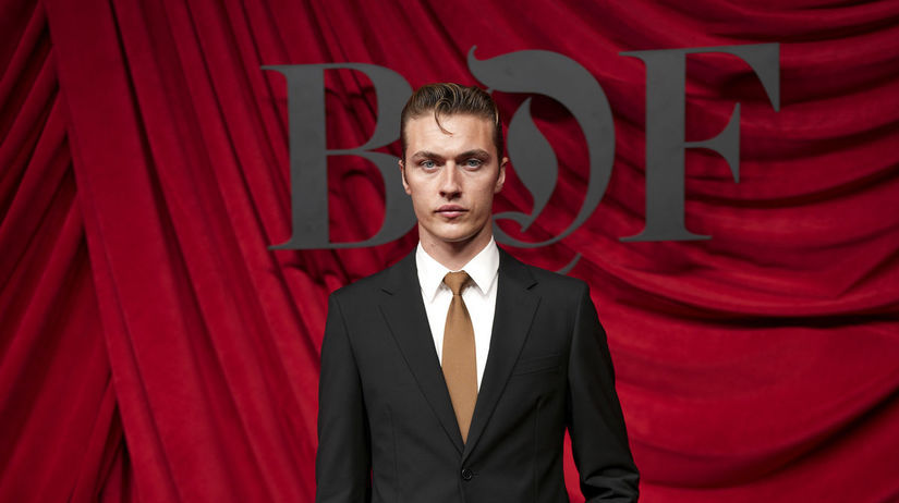 Lucky Blue Smith - Muž dňa - Žena - Pravda