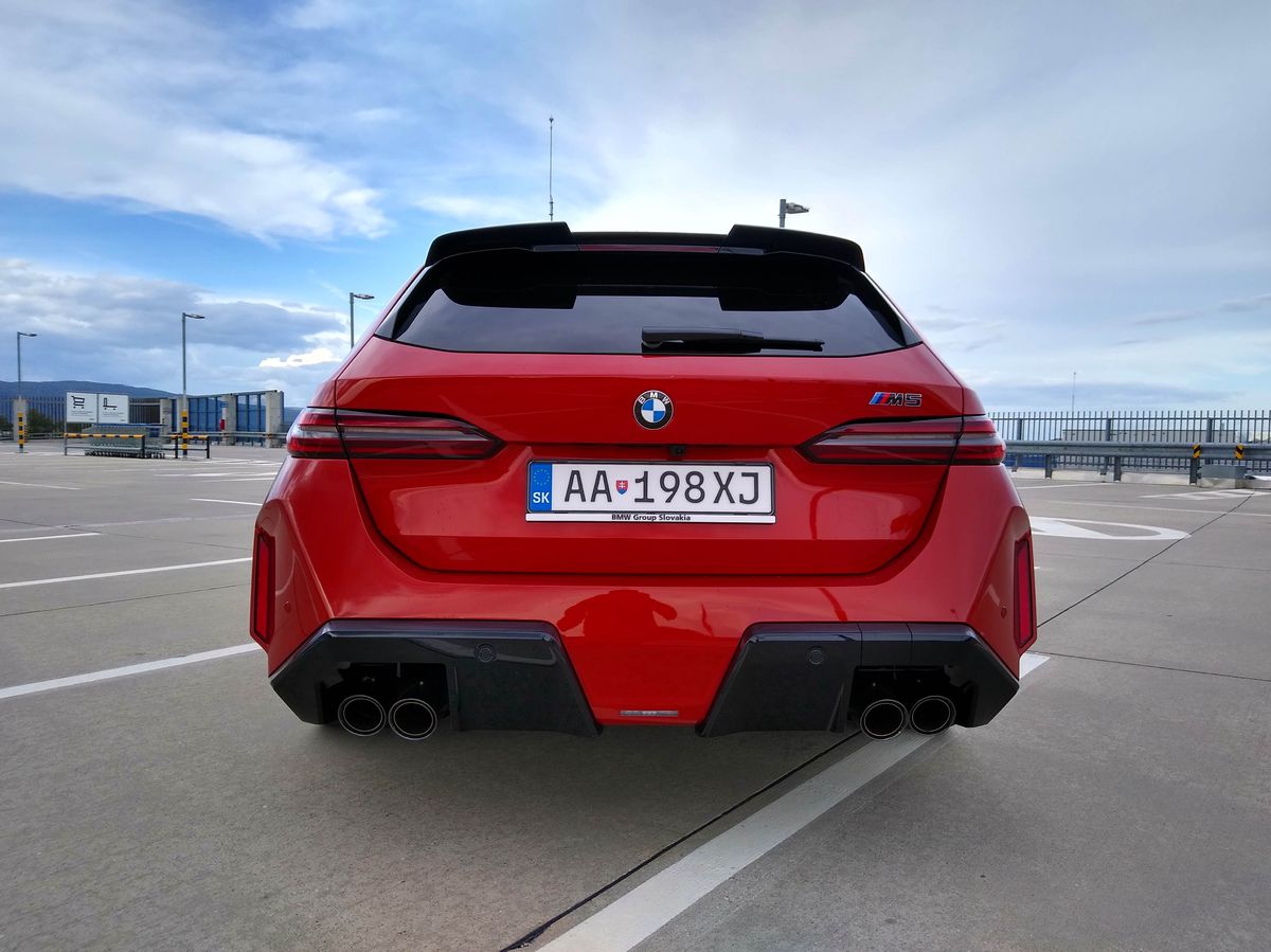 Test: BMW M5 Touring – hi-tech diabol v rodinnom prevedení - Testy ...