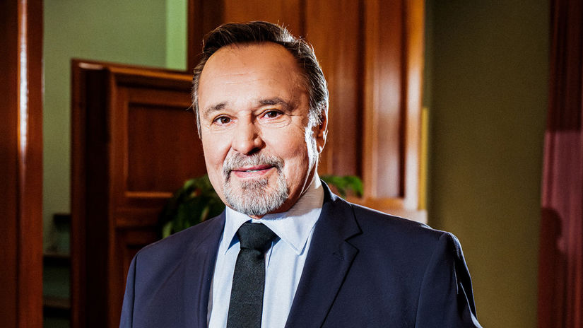 Jozef Vajda o situácii v SND: Chyby budeme musieť naprávať roky ...