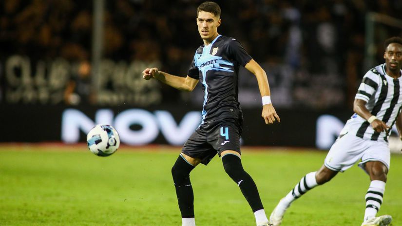 Na Tehelné pole mieri miliónový futbalista. Dohoda so Slovanom je ...