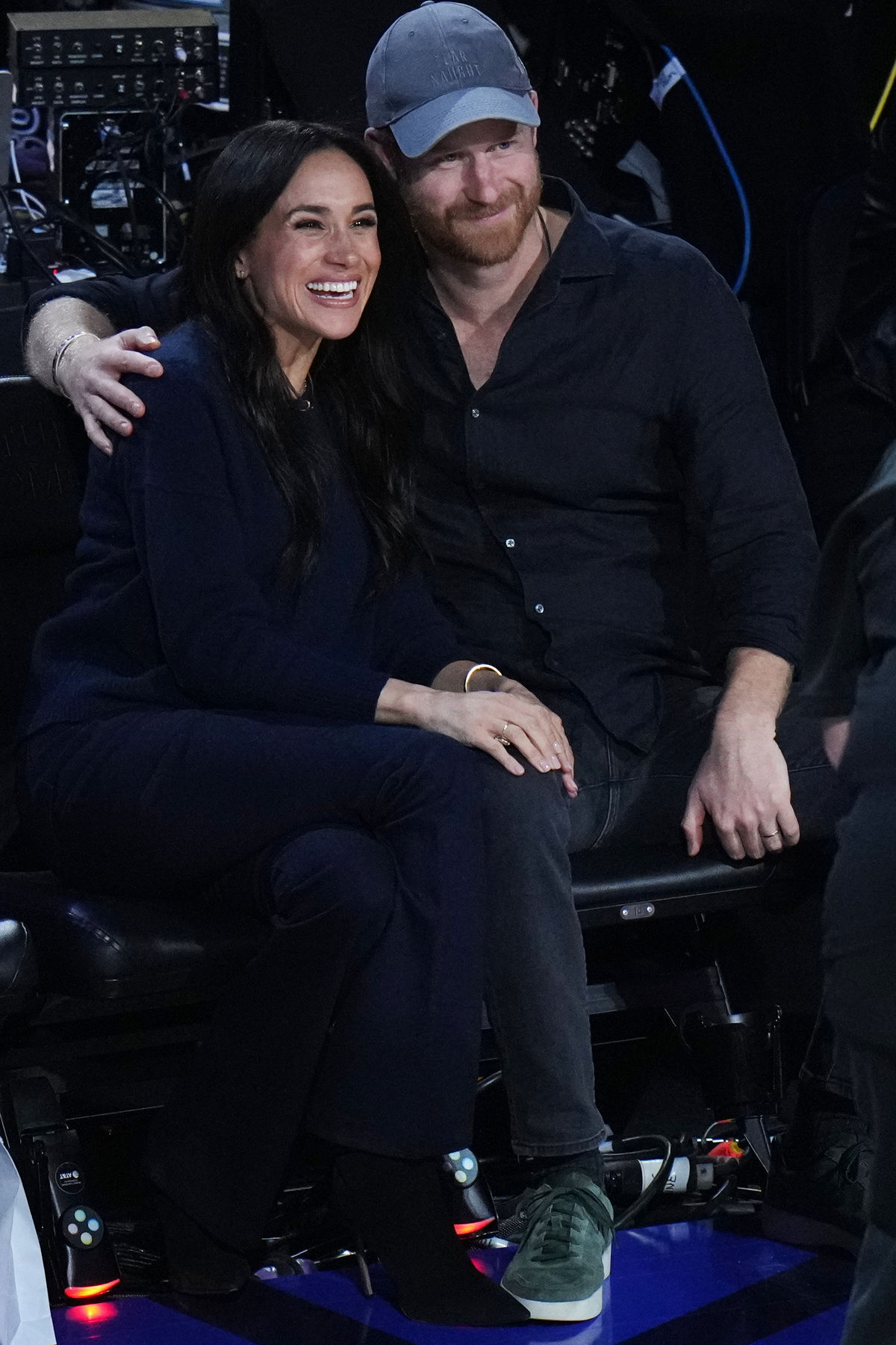 Hviezdne rande v Kalifornii: Meghan a Harry ovládli tribúnu NBA, takto ...