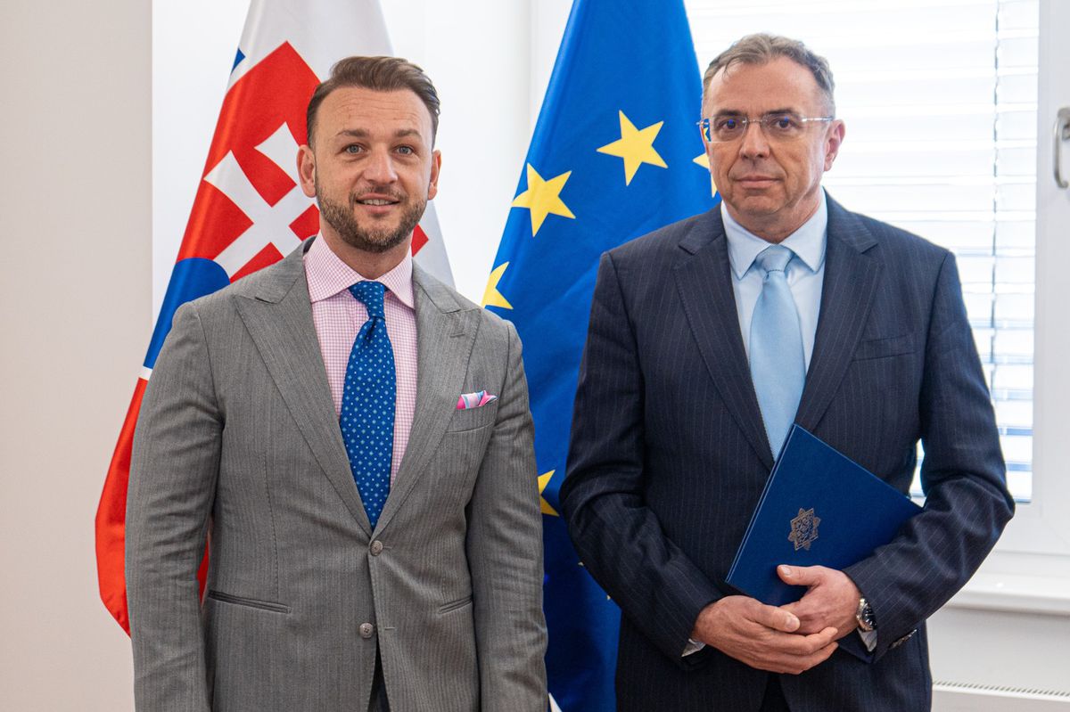 Novým riaditeľom Nemocnice svätého Michala v Bratislave sa stal Róbert ...