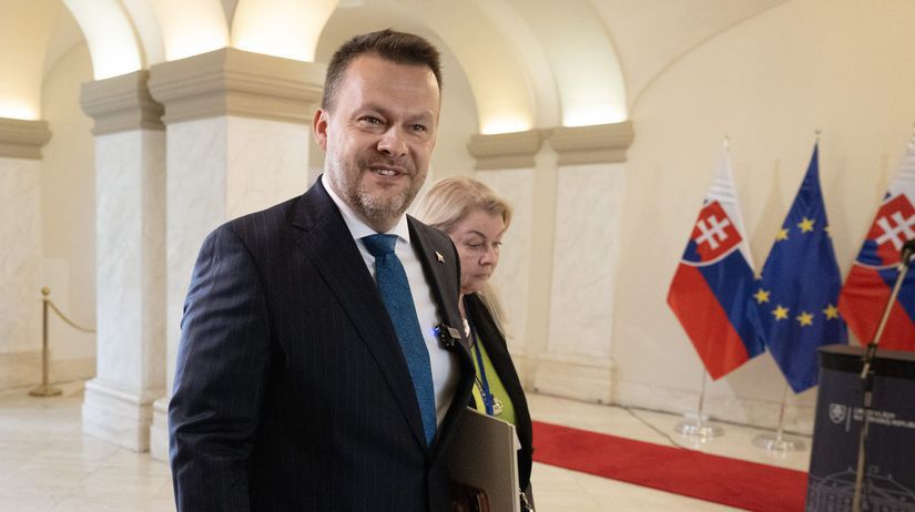 Spor o Slovensko.sk rozdelil vládu: Migaľ odmietol posudok tajných ...