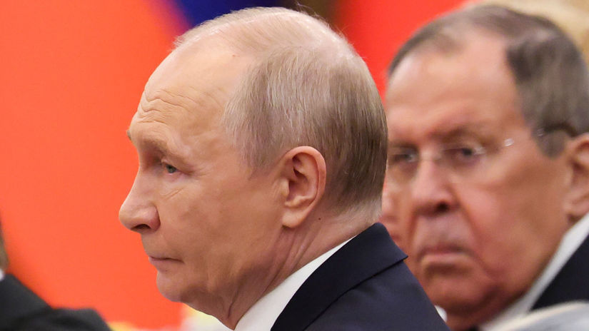 Sme pripravení rokovať s Kyjevom, vyhlásila Moskva. Putin odmieta ...